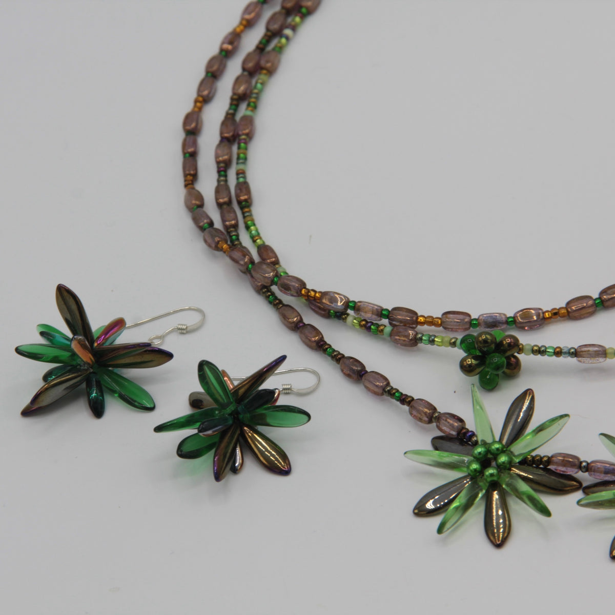 Anna Layered Necklace in Emerald Green and Copper – ShelaleeShop